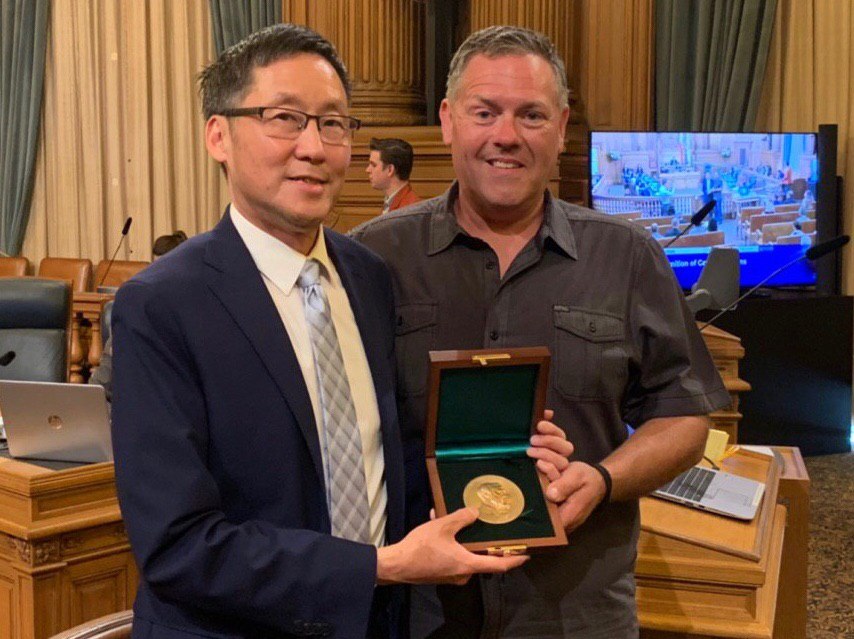 Sunset Resident Receives Award for Heroism – Richmond Review/Sunset Beacon