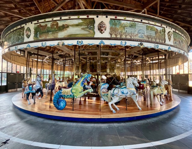 ‘Looking Back’: GG Park Carousel – Richmond Review/Sunset Beacon